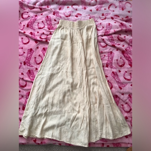 La Belle | Skirts | Vintage La Belle Cream Maxi Skirt Size 6 | Poshmark